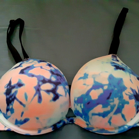 PINK Victoria's Secret | Intimates & Sleepwear | Victoria Secret Pink ...
